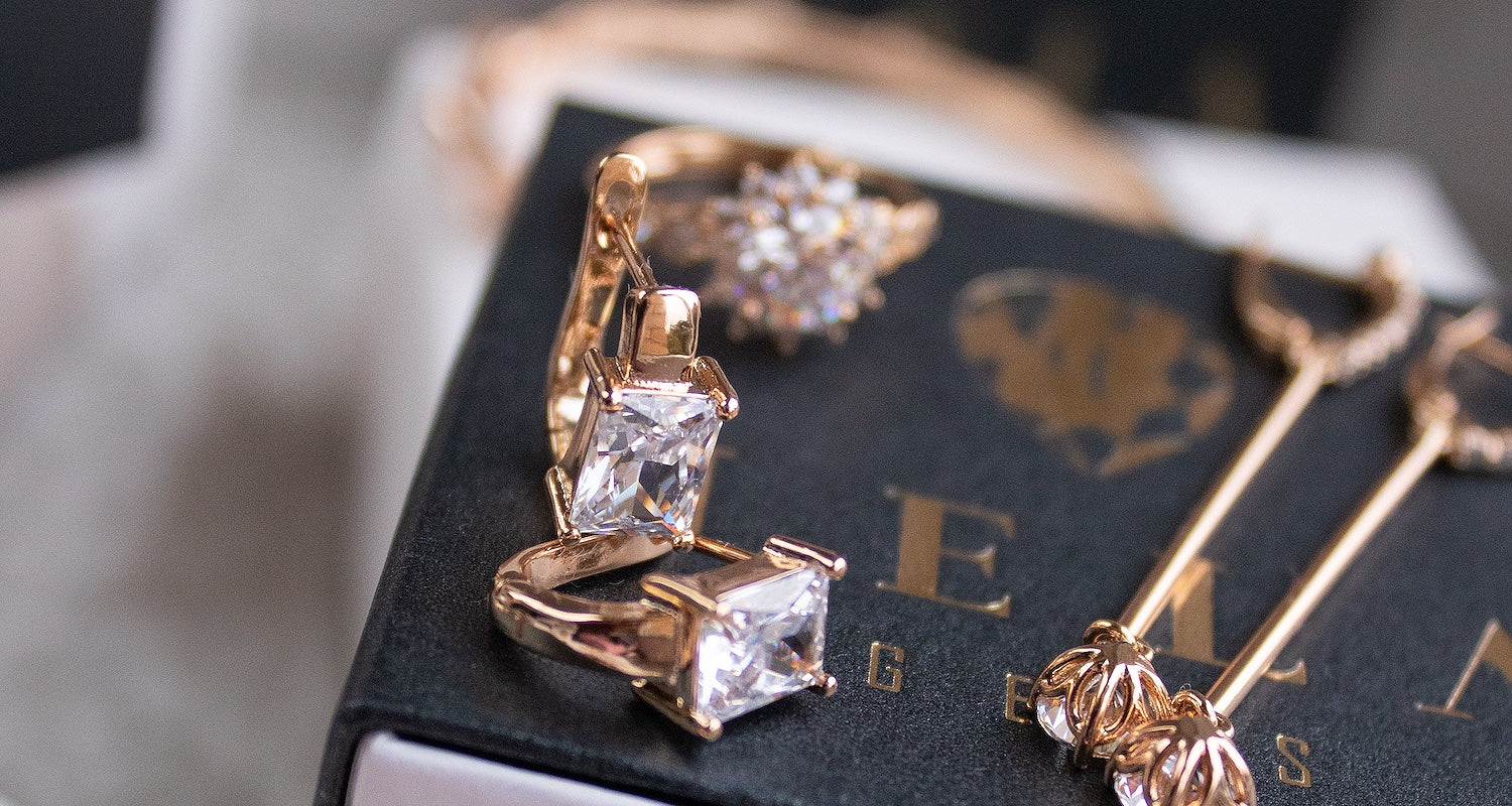 Natural stone jewelry and jewelry with Swarovski crystals | NELA GEMS